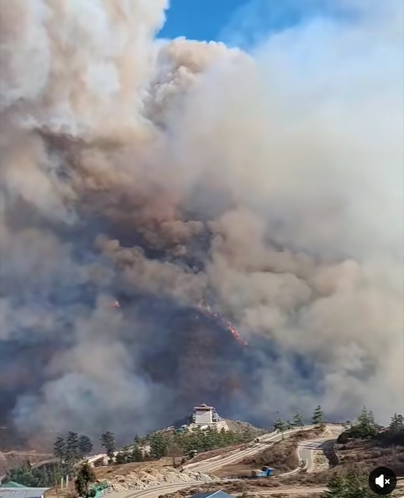 Eyewitnesses say Damchu fire started from a transformer while Haa and ...